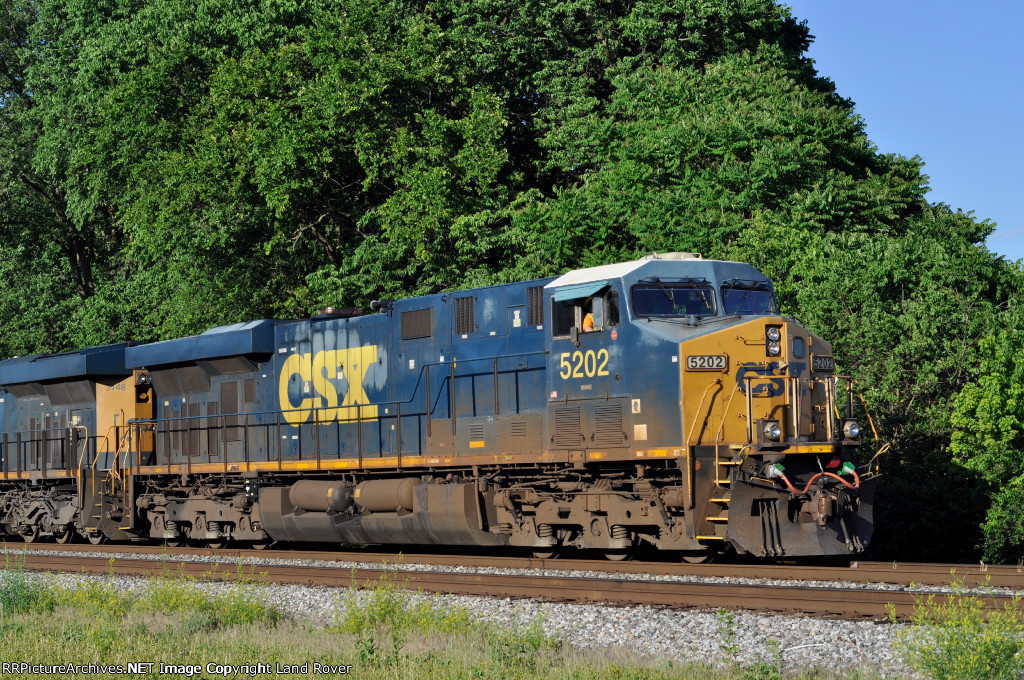 CSXT 5202 South